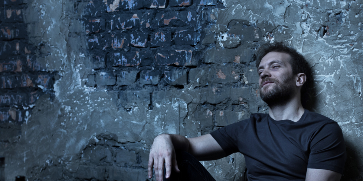 Vicodin Addiction: Signs of Use, Abuse, & Addiction | The Recovery ...