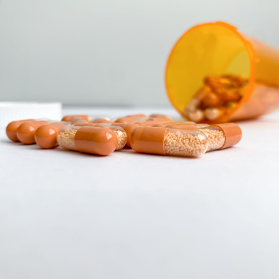 What Is Adderall? Uses, Side Effects & Addictive Potential | The ...