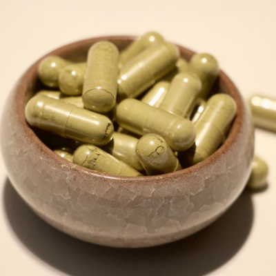 Kratom Addiction: Signs, Symptoms & Side Effects
